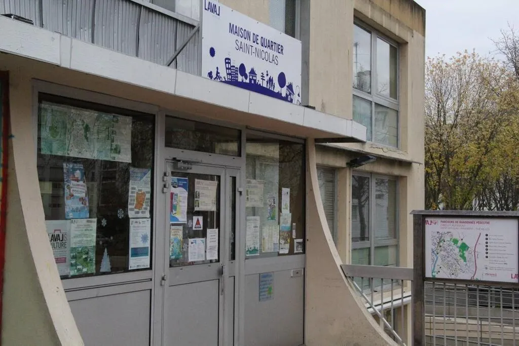 À Laval, les inscriptions pour les activités dans les maisons de ...