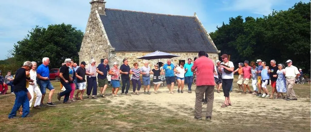Plouzélambre. Dimanche, entrez dans la danse à Saint-Mélar - Dinan ...