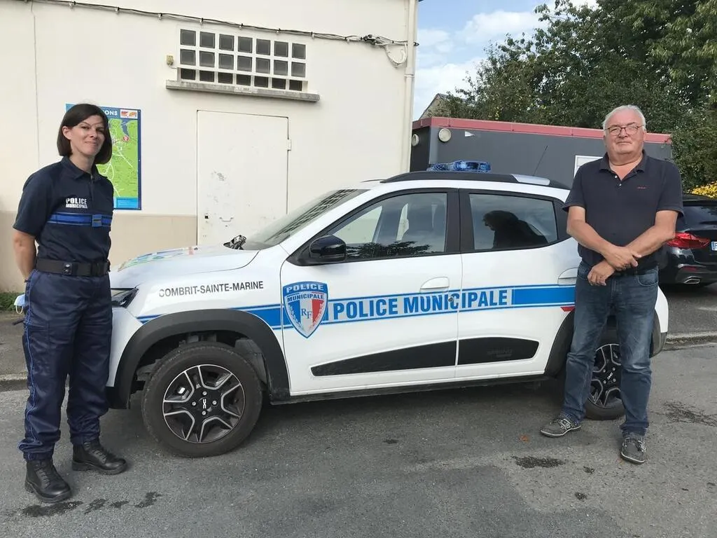 La police municipale de Combrit se dote d’un véhicule électrique ...