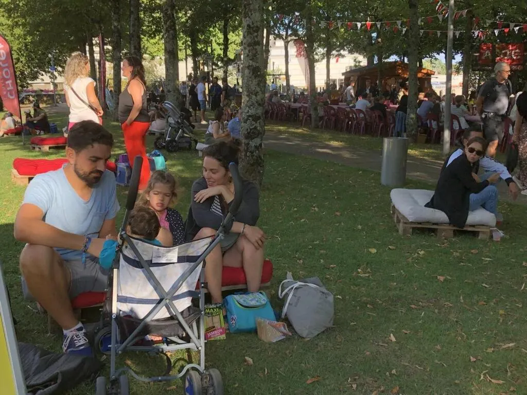 Cholet. Le deuxième rendez-vous de la Guinguette du Mail fait le plein - Cholet.maville.com