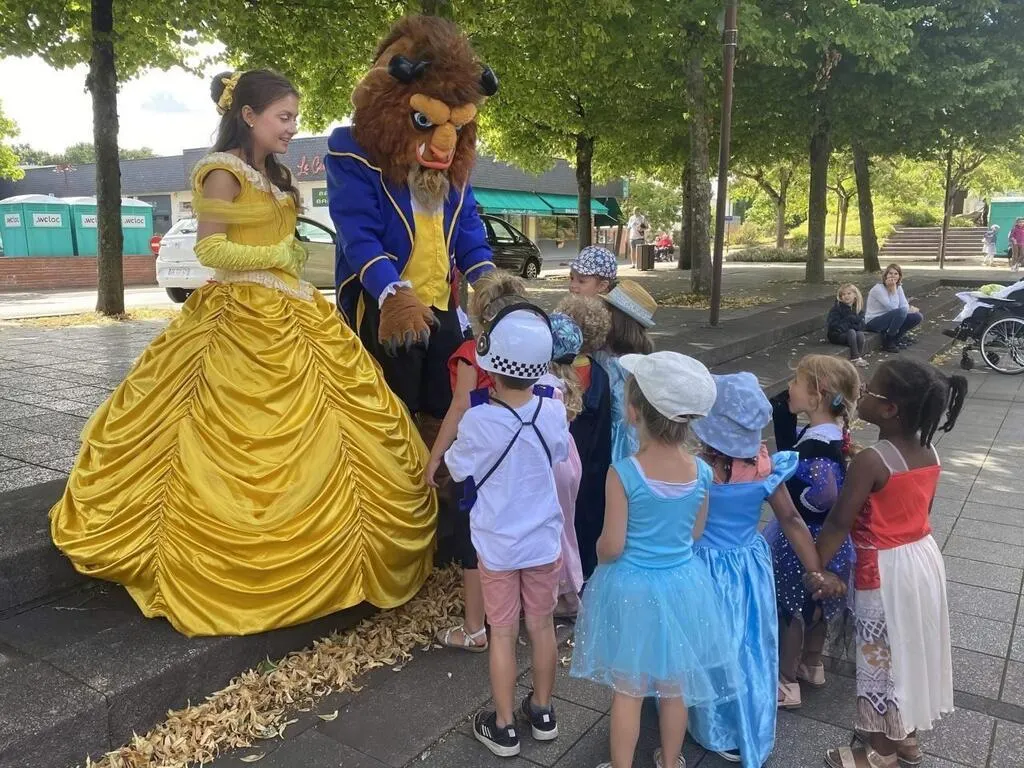 Quand des super-héros rennais rendent visite aux enfants malades ...