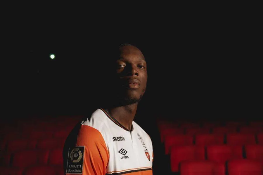 FC Lorient. Isaak Touré s’engage pour cinq saisons avec les Merlus ...