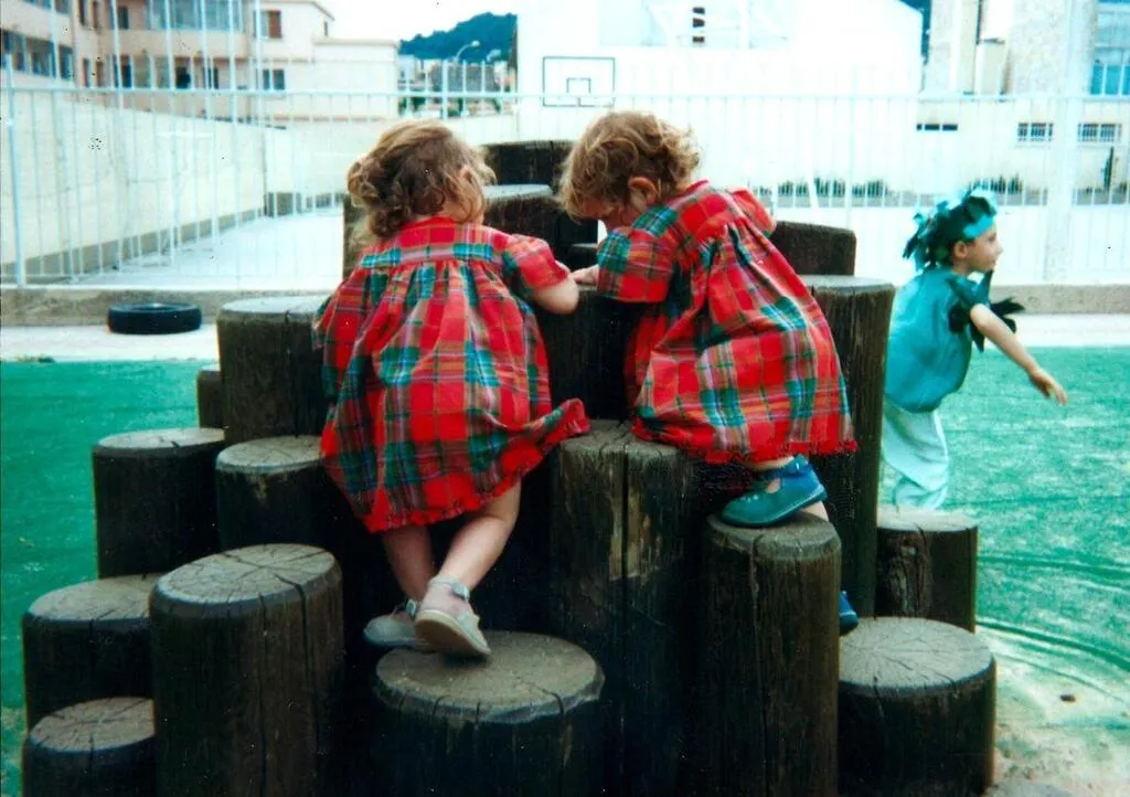 ENTRETIEN. Pourquoi sommes-nous fascinés par les jumeaux ? - Laval ...