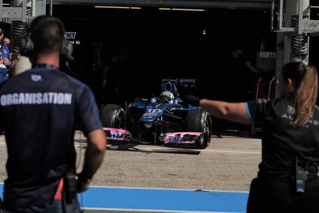 EN IMAGES. GP Explorer : Esteban Ocon, Pierre Gasly et les Alpine F1 ...