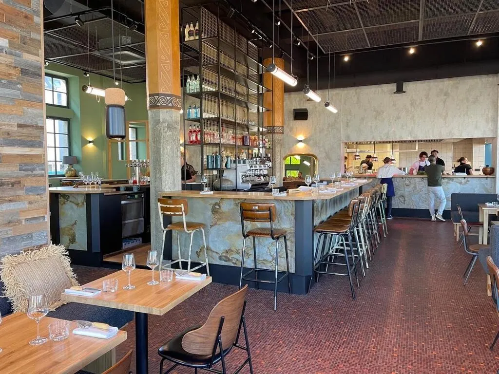 La brasserie Zaï Zaï redonne vie à tout un pan de la gare de Dinan - Dinan.maville.com
