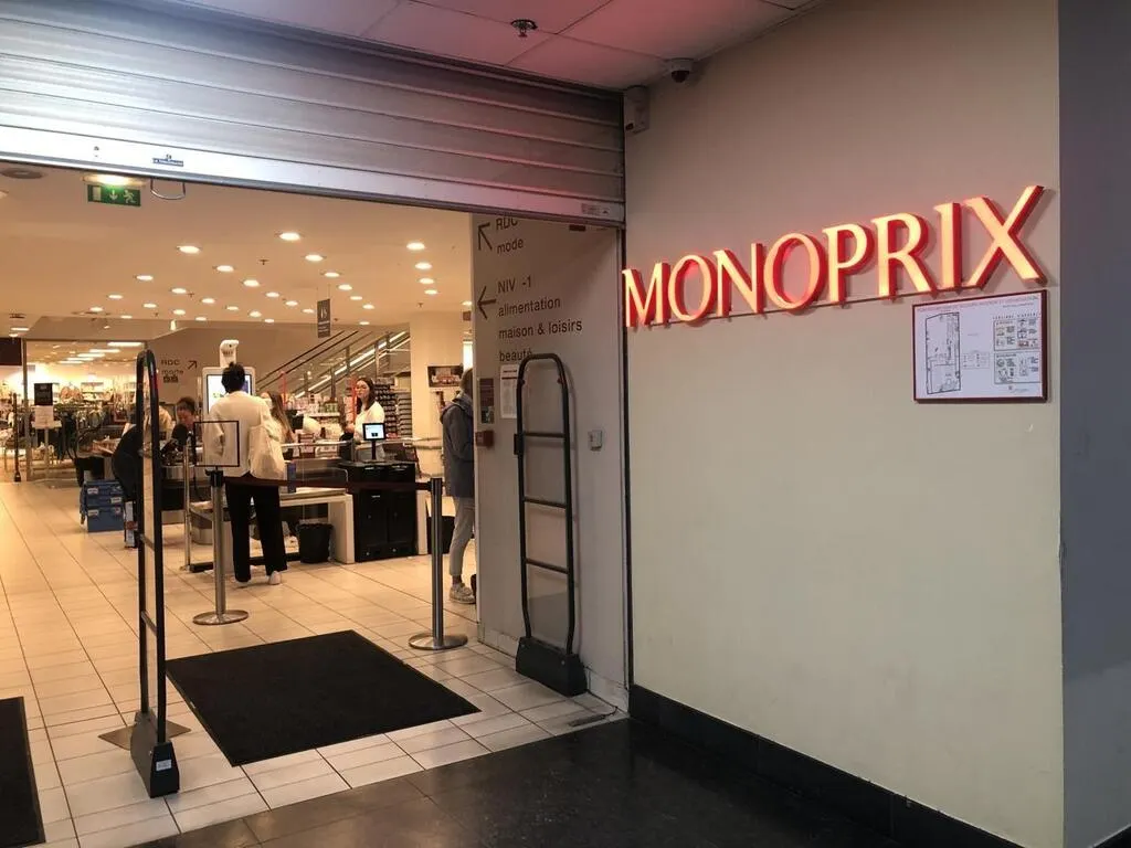 INFO OUEST-FRANCE. Menaces au couteau chez Monoprix à Lorient : « On a eu peur pour notre ...