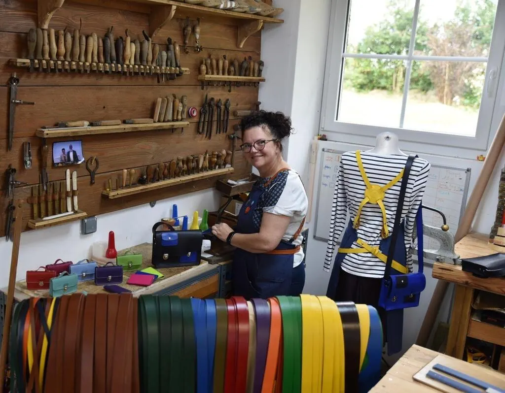 PORTRAIT. De « nulle à l’école » à maroquinière : le parcours insolite ...