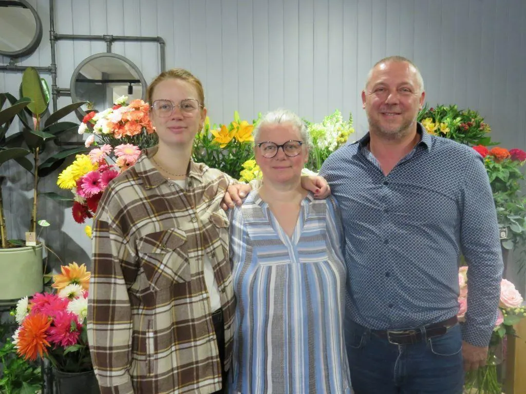 Ô les fleurs, une nouvelle boutique s’épanouit à Val-Couesnon - Rennes ...