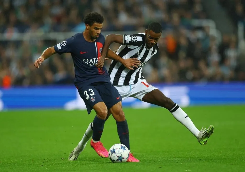 PSG. Warren Zaïre-Emery, plus jeune joueur à délivrer une passe ...