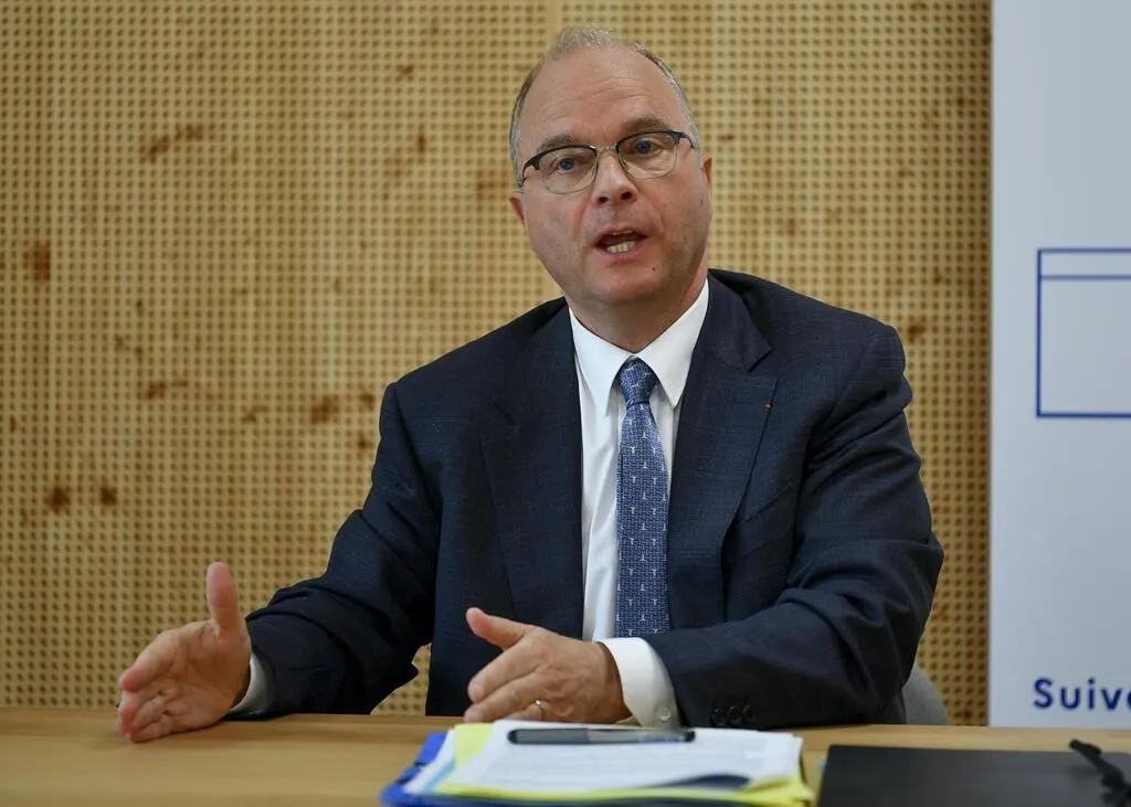 « Il faut lutter contre leur isolement » : de plus en plus d’élus ...