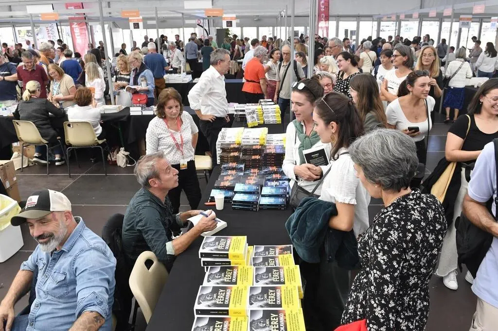 Prix dimoitou 2023. Louise et Juliette, de Pacé et de Rennes, ont ...