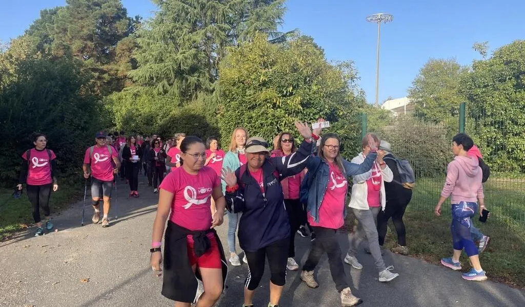 EN IMAGES. Marée rose ce dimanche, à Cholet, pour la lutte contre le ...