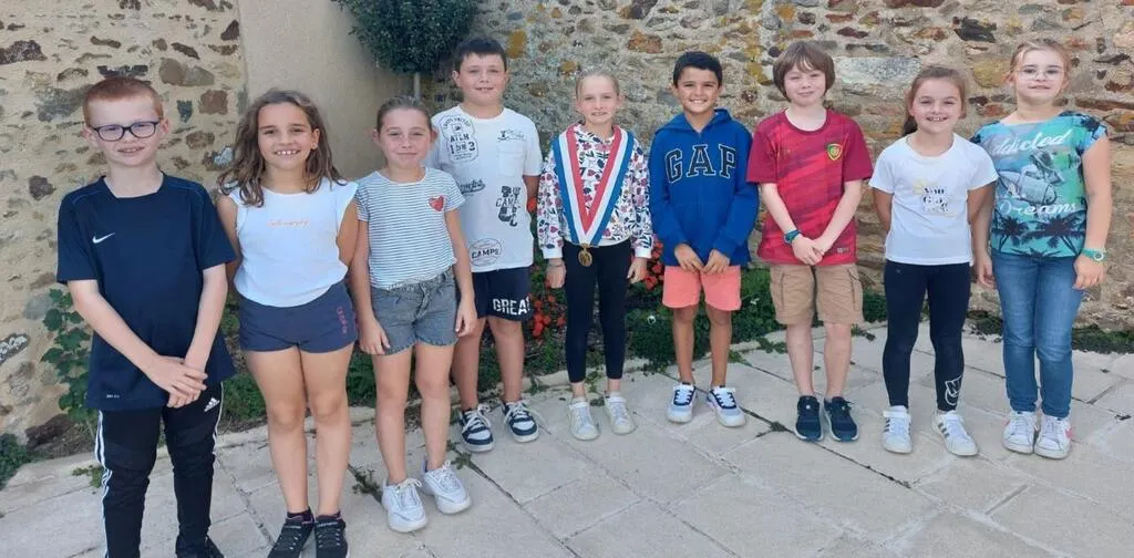 La Roche-Neuville. Louise Le Moullec maire du conseil des enfants ...