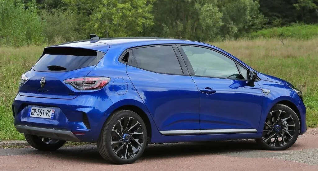 Essai auto. Renault restyle sa « Clio » avec bonheur - Roubaix.maville.com