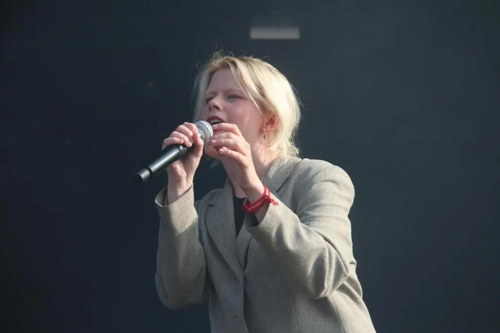 Qui sont Zaho de Sagazan, Olympe Chabert et Gabi Hartmann, qui joueront ... Qui sont Zaho de Sagazan, Olympe Chabert et Gabi Hartmann, qui joueront ...