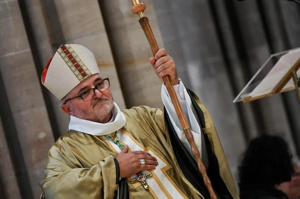 EN IMAGES. Nouvel évêque à Coutances : revivez l’ordination de Grégoire ...