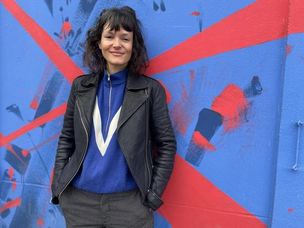 Dans sa pièce, les femmes sont simplement géniales : la comédienne joue ...