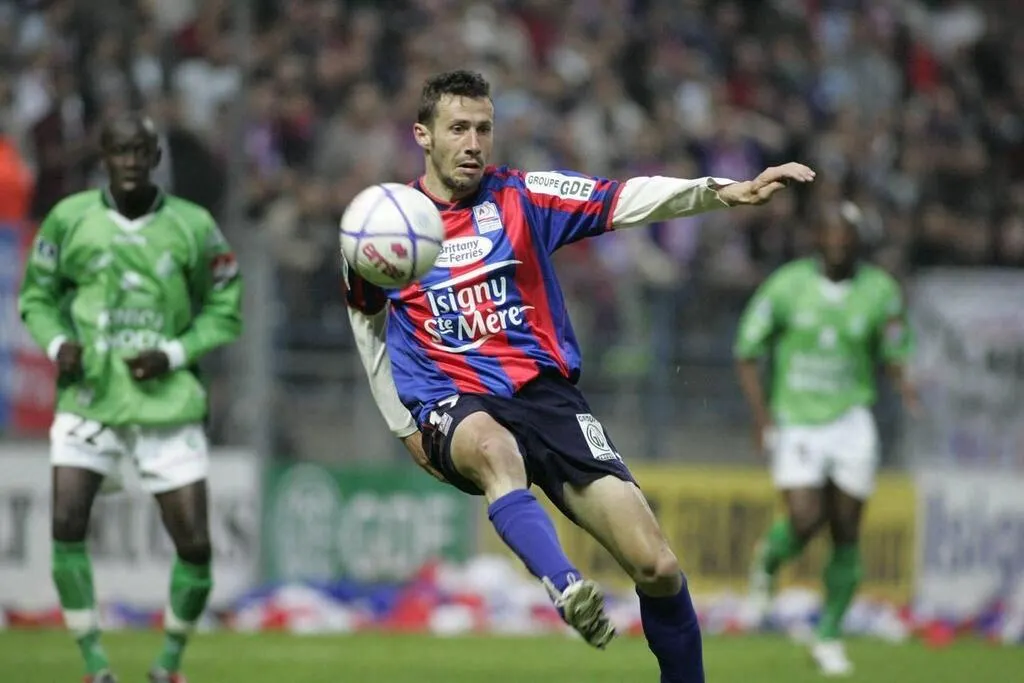 110 ans du SM Caen. Cyrille Watier : « Alexandre Mendy qui bat mon ...