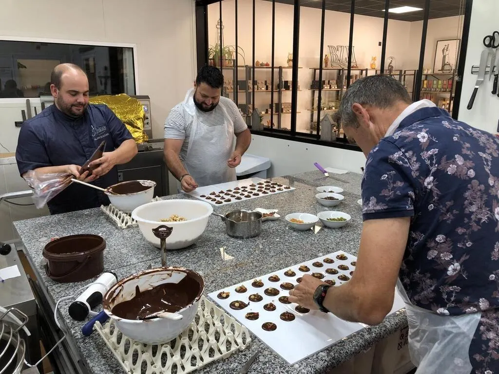 « Je voulais partager mon univers » : le chocolatier Alan Eouzan ...