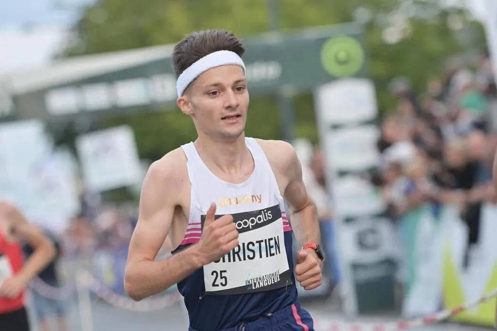 Marathon vert, 10 km. Donovan Christien, les Jeux Olympiques de Paris ...