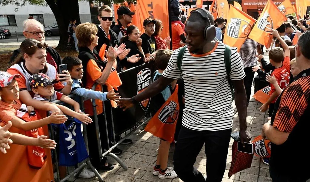 FC Lorient. Sans Benjamin Mendy ni Dembo Sylla face au Stade Rennais . Sport - Redon.maville.com