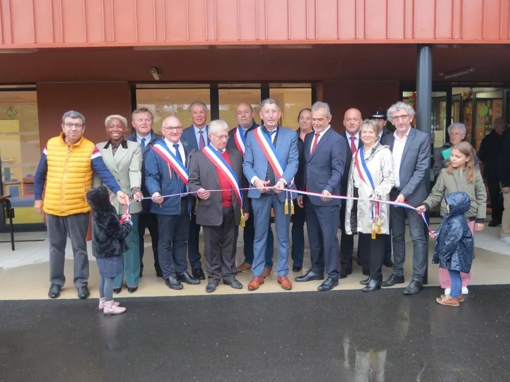 Double inauguration à Laignelet d’une voie douce et d’un pôle enfance . Sport - Rennes.maville.com