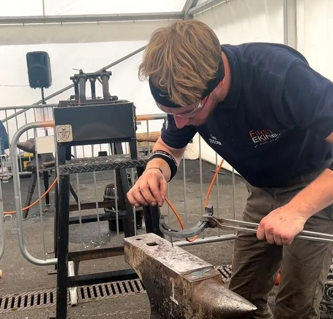 « Un défi contre soi-même » : À 20 ans, ce Sarthois a participé au ...