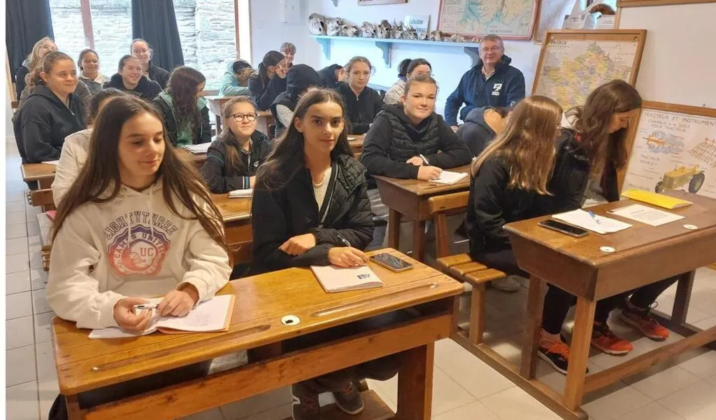 Plouigneau. Dernière visite de groupe à Ker Dreger - Quimper.maville.com