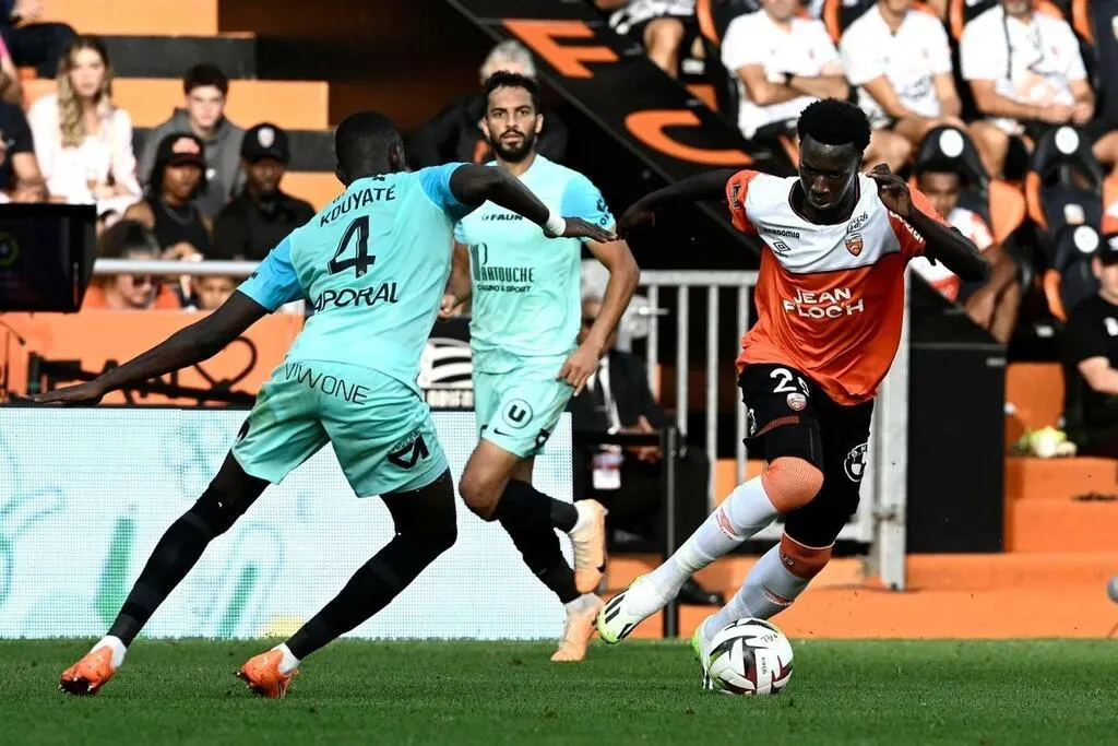 FC Lorient. Sans Dieng, Grbic ni Pagis, avec Mvuka, Doucouré et Ponceau d’entrée contre Lens ...