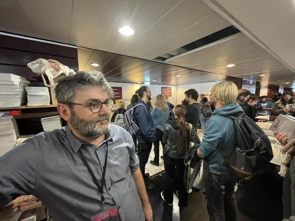 Aux Utopiales, à Nantes, « la meilleure librairie de l’univers ...