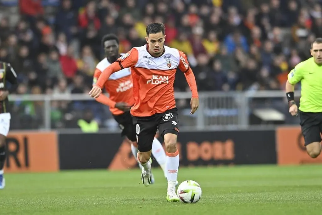 FC Lorient. En attaque, les Merlus cherchent encore la bonne formule . Sport - Le Mans.maville.com