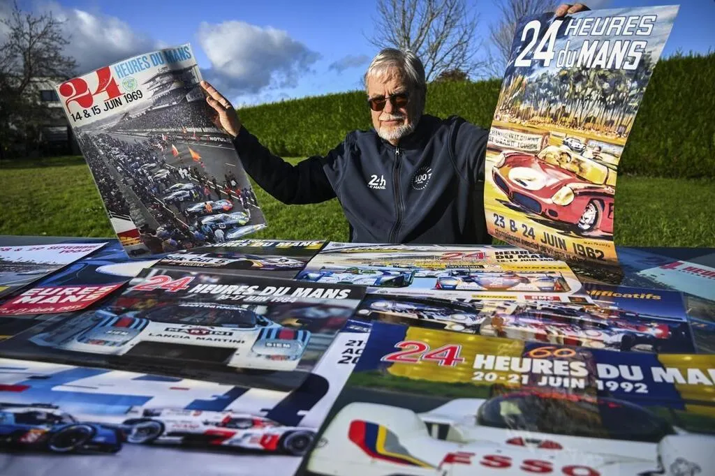 Commissaire des 24 Heures du Mans, il collectionne les affiches de la ...