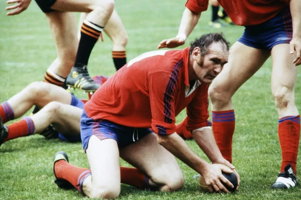 Rugby. L’ancien deuxième ligne international français Alain Estève est ...