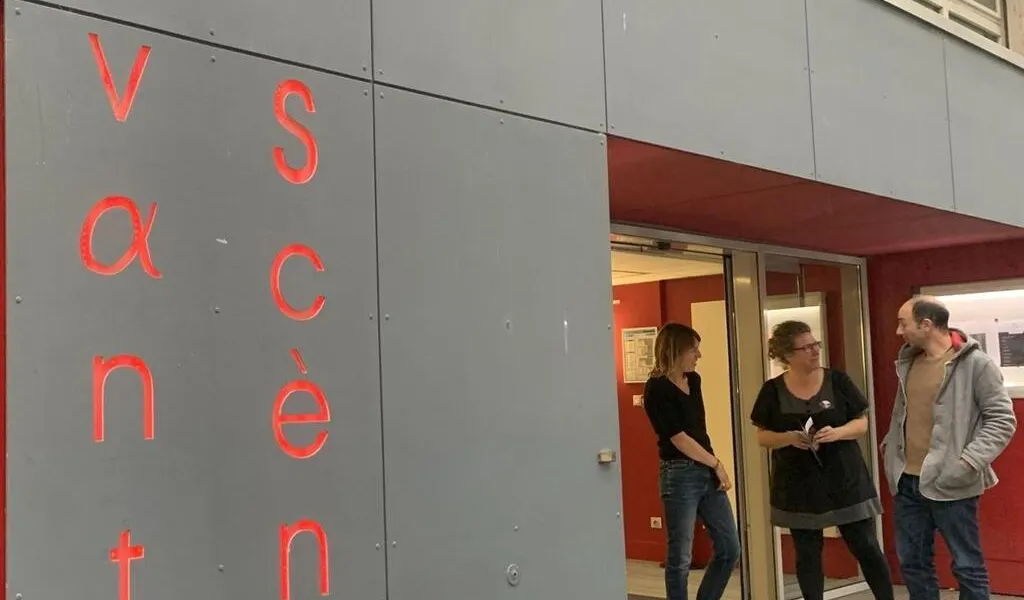 Séance inaugurale à l’Avant-scène, le nouveau cinéma d’art et essai de ...