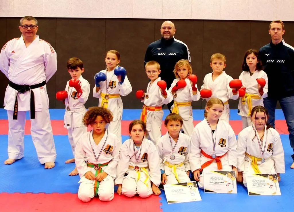 Saint-Père-en-Retz. Des médailles pour les petits karatekas - Saint ...