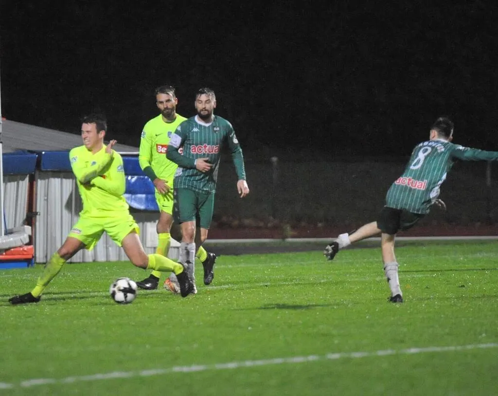 R1. Une pluie de buts à Carquefou . Sport - Les Sables d'Olonne.maville.com