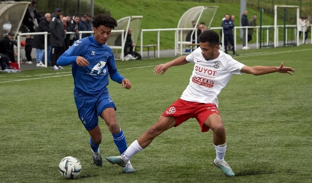 Football. R1 : Morlaix arrache le nul en toute fin de match face à Concarneau . Sport - Vitré ...