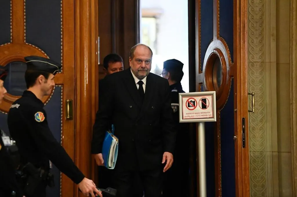 Procès d’Éric Dupond-Moretti : un an de prison avec sursis requis ...