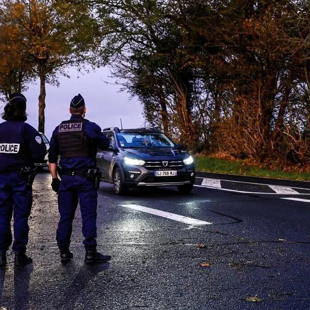 Alerte à la bombe : l’aéroport de Carpiquet, près de Caen, évacué ce ...