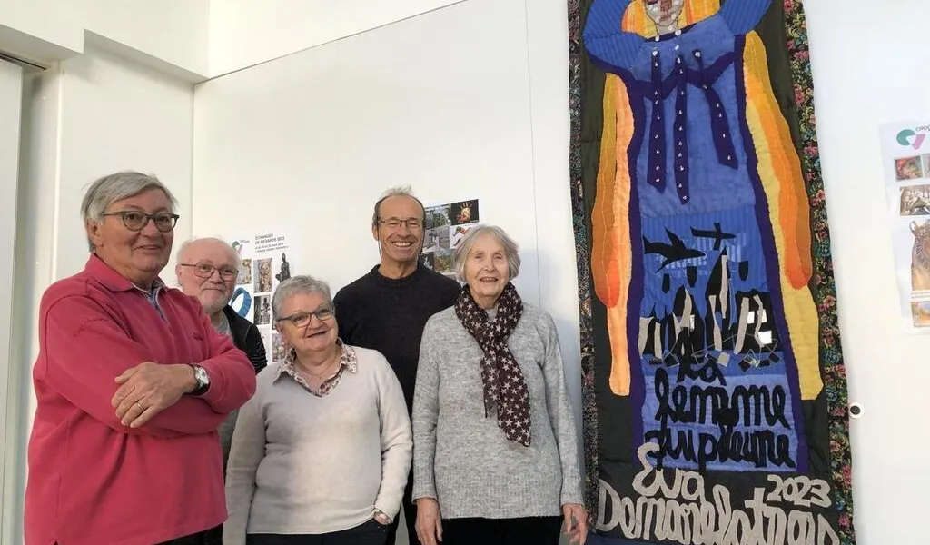 La plasticienne du textile Eva Demarelatrous dévoilera son « joli monde ...