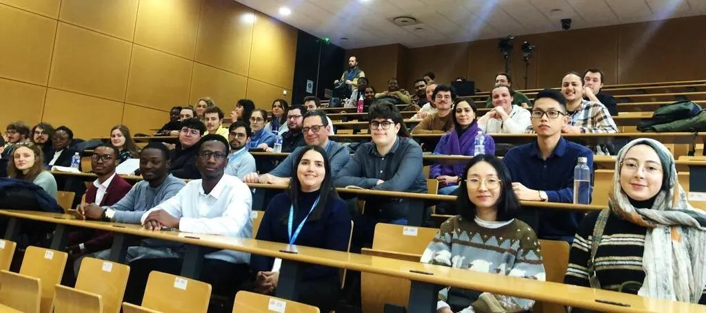 Les nouveaux doctorants de Lorient en formation pour transmettre leur savoir au public - Lorient ...