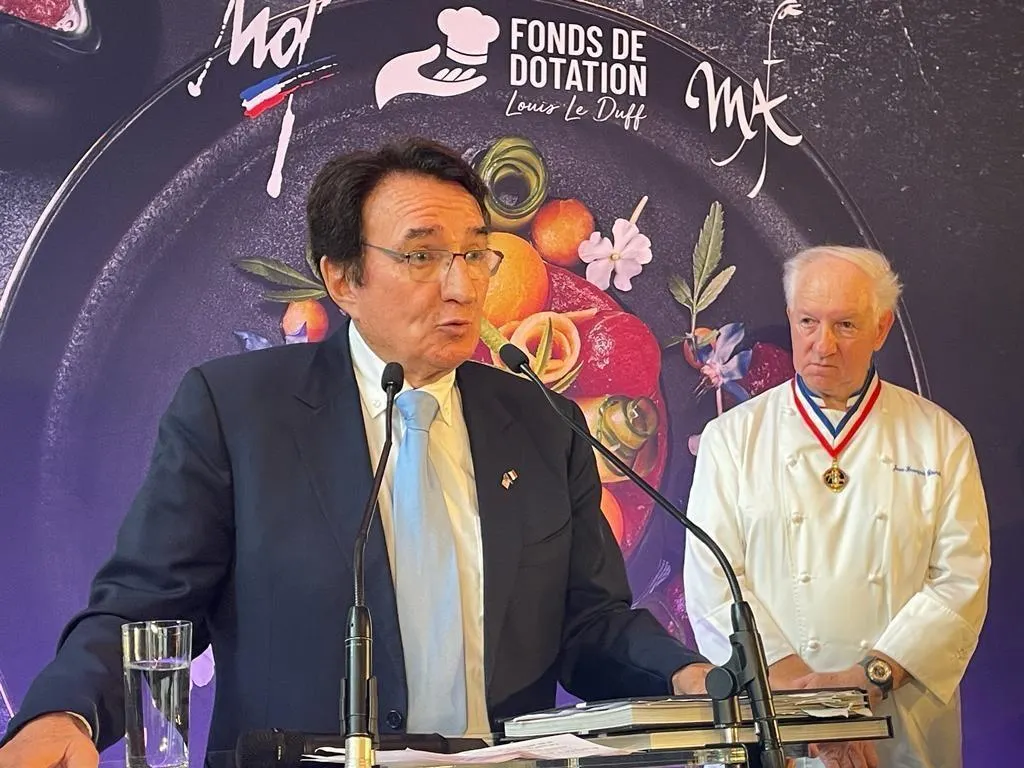 Louis Le Duff lance un nouveau livre de recettes avec les Meilleurs ...