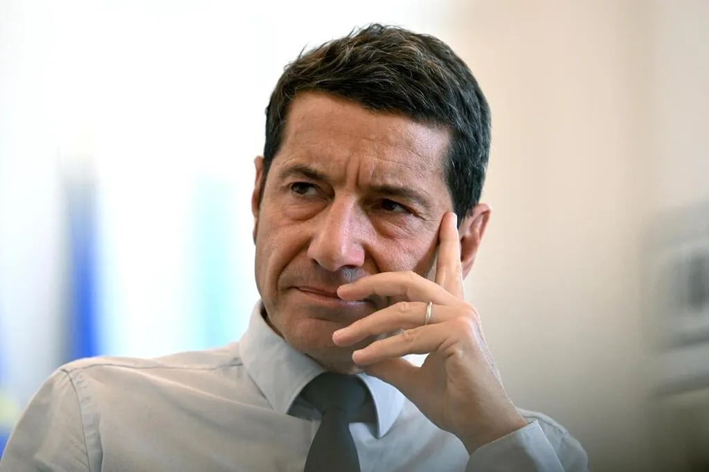 Absence d’Emmanuel Macron au congrès des maires de France : « Pas une ...