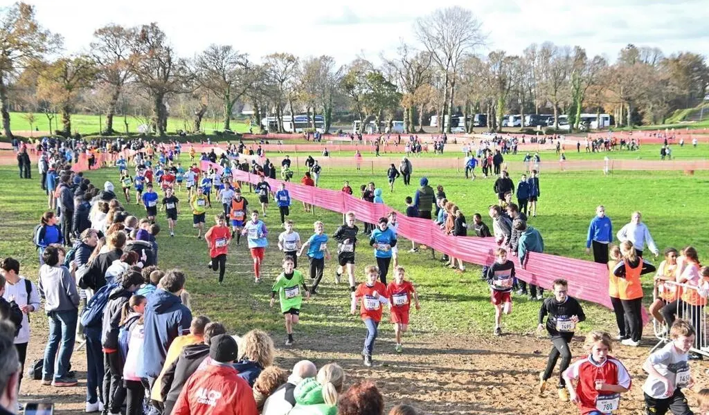 REPORTAGE. Collégiens et lycéens courent comme des pros au Festival du ...