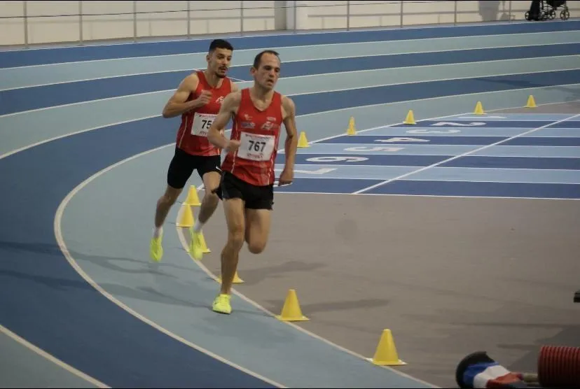 Athlétisme. Adam Alaoui a lâché la perche et renoue avec le demi-fond ...