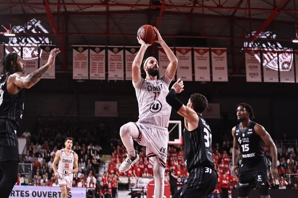 Basket. « On revient aux basiques » : Cholet repense son jeu offensif ...
