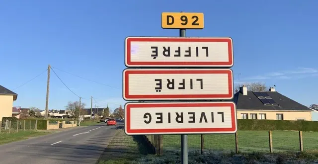 Liffré. Dans la commune aussi les panneaux sont retournés - Rennes.maville.com