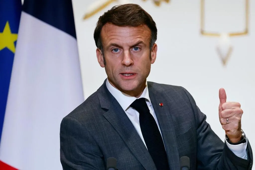 Élisabeth Borne « à bout de souffle » : et si Emmanuel Macron remaniait déjà le - Quimper ...