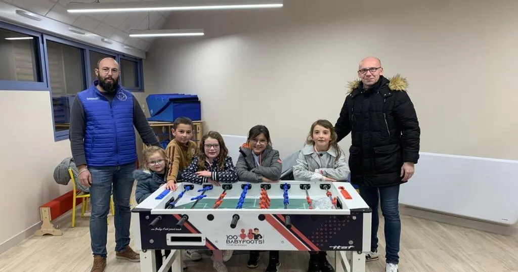 Merlevenez. Les élèves vont pouvoir s’adonner au baby-foot - Vannes ...