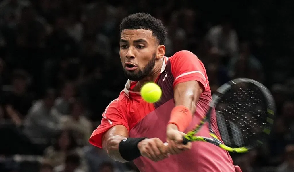 Next Gen ATP. Arthur Fils écarte Dominic Stricker et rejoint le dernier ...